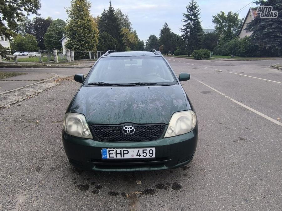 Zaļš Toyota Corolla 2003 Kauņa, ar dzinēja tilpumu 1.40 L un nobraukumu 185 tūkst. km par 1650 €, foto 2 vietnē AUTOMOTO.COM.LV