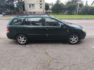 Zaļš Toyota Corolla 2003 Kauņa, ar dzinēja tilpumu 1.40 L un nobraukumu 185 tūkst. km par 1650 €, foto 6 vietnē AUTOMOTO.COM.LV