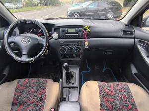 Zaļš Toyota Corolla 2003 Kauņa, ar dzinēja tilpumu 1.40 L un nobraukumu 185 tūkst. km par 1650 €, foto 11 vietnē AUTOMOTO.COM.LV