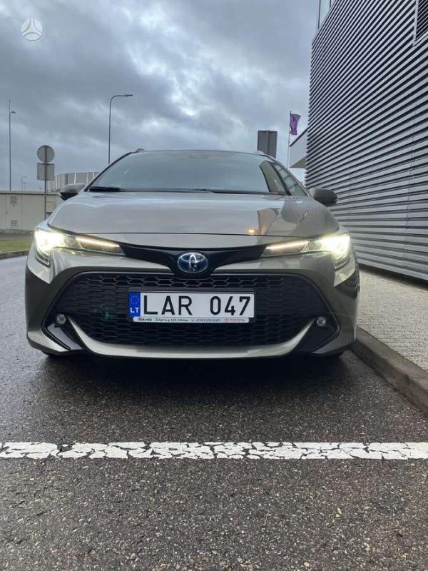 Zaļš Toyota Corolla 2019 Viļņa, ar dzinēja tilpumu 1.80 L un nobraukumu 141 tūkst. km par 16500 €, foto 2 vietnē AUTOMOTO.COM.LV