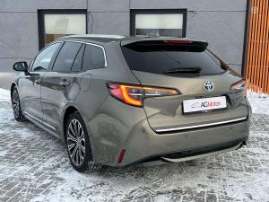 Zaļš Toyota Corolla 2019 Viļņa, ar dzinēja tilpumu 1.99 L un nobraukumu 108 tūkst. km par 20600 €, foto 3 vietnē AUTOMOTO.COM.LV