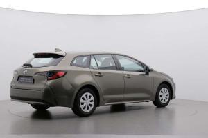 Zaļš Toyota Corolla 2019 Viļņa, ar dzinēja tilpumu 1.20 L un nobraukumu 63 tūkst. km par 15900 €, foto 4 vietnē AUTOMOTO.COM.LV