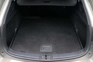 Zaļš Toyota Corolla 2019 Viļņa, ar dzinēja tilpumu 1.20 L un nobraukumu 63 tūkst. km par 15900 €, foto 12 vietnē AUTOMOTO.COM.LV