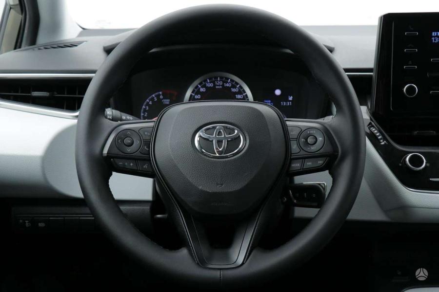 Zaļš Toyota Corolla 2019 Viļņa, ar dzinēja tilpumu 1.20 L un nobraukumu 63 tūkst. km par 15900 €, foto 14 vietnē AUTOMOTO.COM.LV