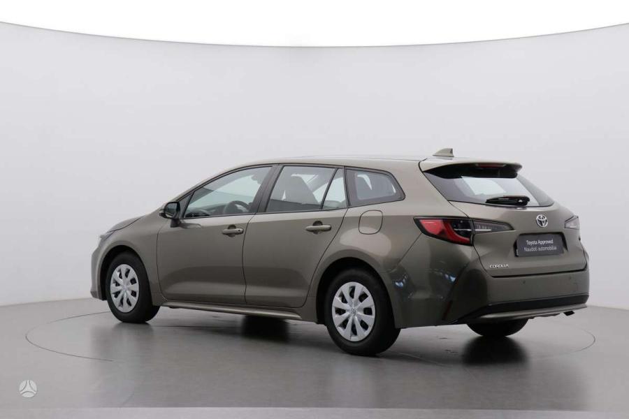 Zaļš Toyota Corolla 2019 Viļņa, ar dzinēja tilpumu 1.20 L un nobraukumu 63 tūkst. km par 15900 €, foto 19 vietnē AUTOMOTO.COM.LV