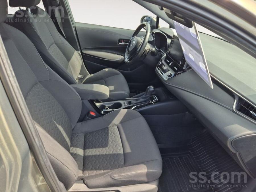 Зеленый Тойота Королла 2019 в Рига, объемом двигателя 2.00 л и пробегом 127 тыс. км за 17900 €, фото 7 на AUTOMOTO.COM.LV