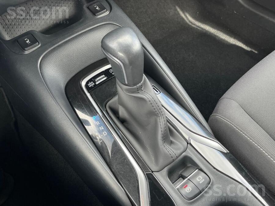 Zaļš Toyota Corolla 2019 Rīga, ar dzinēja tilpumu 1.20 L un nobraukumu 92 tūkst. km par 13990 €, foto 16 vietnē AUTOMOTO.COM.LV