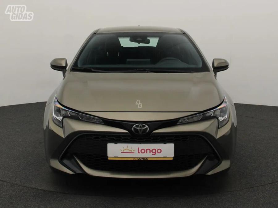 Green Toyota Corolla 2020 in Vilnius, with an engine capacity of 1.20 L and mileage of 168 thousand km for 11499 €, photo 4 on AUTOMOTO.COM.LV