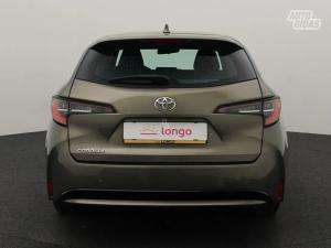 Green Toyota Corolla 2020 in Vilnius, with an engine capacity of 1.20 L and mileage of 168 thousand km for 11499 €, photo 6 on AUTOMOTO.COM.LV