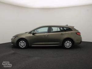 Green Toyota Corolla 2020 in Vilnius, with an engine capacity of 1.20 L and mileage of 168 thousand km for 11499 €, photo 7 on AUTOMOTO.COM.LV