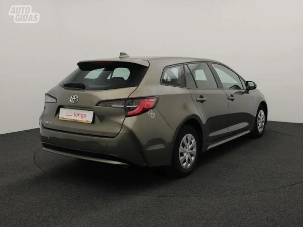 Green Toyota Corolla 2020 in Vilnius, with an engine capacity of 1.20 L and mileage of 168 thousand km for 11499 €, photo 8 on AUTOMOTO.COM.LV