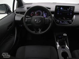 Green Toyota Corolla 2020 in Vilnius, with an engine capacity of 1.20 L and mileage of 168 thousand km for 11499 €, photo 18 on AUTOMOTO.COM.LV