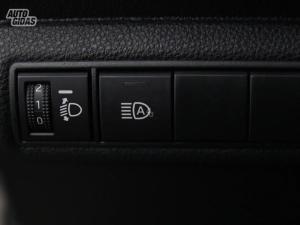 Green Toyota Corolla 2020 in Vilnius, with an engine capacity of 1.20 L and mileage of 168 thousand km for 11499 €, photo 30 on AUTOMOTO.COM.LV