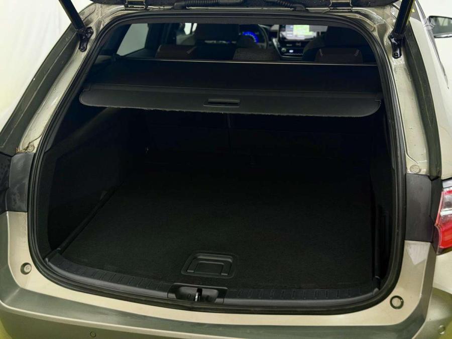 Zaļš Toyota Corolla 2020 Viļņa, ar dzinēja tilpumu 1.80 L un nobraukumu 55 tūkst. km par 18800 €, foto 13 vietnē AUTOMOTO.COM.LV