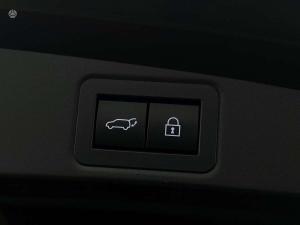 Zaļš Toyota Corolla 2020 Viļņa, ar dzinēja tilpumu 1.80 L un nobraukumu 55 tūkst. km par 18800 €, foto 14 vietnē AUTOMOTO.COM.LV