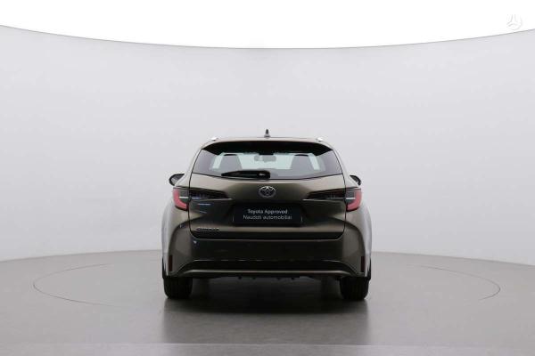 Зеленый Тойота Королла 2021 в Вильнюс, объемом двигателя 1.20 л и пробегом 122 тыс. км за 16500 €, фото 5 на AUTOMOTO.COM.LV