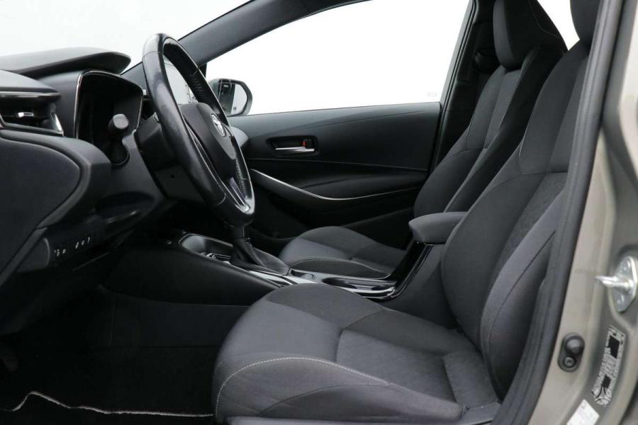 Zaļš Toyota Corolla 2021 Viļņa, ar dzinēja tilpumu 1.80 L un nobraukumu 192 tūkst. km par 15900 €, foto 10 vietnē AUTOMOTO.COM.LV