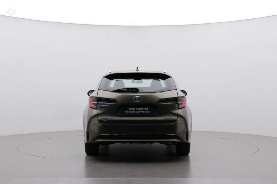 Zaļš Toyota Corolla 2021 Viļņa, ar dzinēja tilpumu 1.80 L un nobraukumu 192 tūkst. km par 15900 €, foto 17 vietnē AUTOMOTO.COM.LV