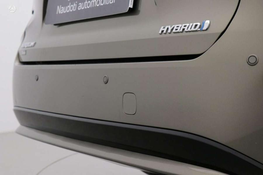 Zaļš Toyota Corolla 2021 Viļņa, ar dzinēja tilpumu 1.80 L un nobraukumu 192 tūkst. km par 15900 €, foto 25 vietnē AUTOMOTO.COM.LV