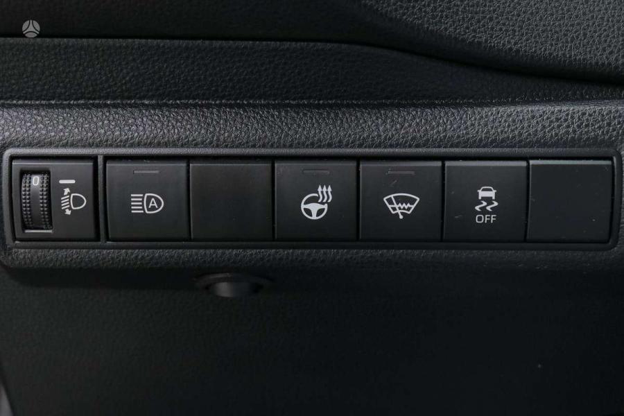 Zaļš Toyota Corolla 2021 Viļņa, ar dzinēja tilpumu 1.80 L un nobraukumu 192 tūkst. km par 15900 €, foto 26 vietnē AUTOMOTO.COM.LV