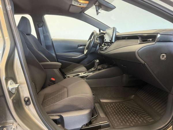 Тойота Королла 2021 в Каунас на AUTOMOTO.COM.LV Зеленый Тойота Королла 2021 в Каунас, объемом двигателя 1.20 л и пробегом 68 тыс. км за 14900 €, фото 7 на AUTOMOTO.COM.LV