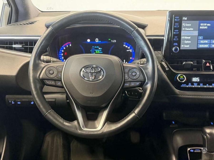 Zaļš Toyota Corolla 2021 Kauņa, ar dzinēja tilpumu 1.20 L un nobraukumu 68 tūkst. km par 14900 €, foto 13 vietnē AUTOMOTO.COM.LV