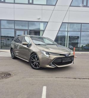 Zaļš Toyota Corolla 2022 Šauļi, ar dzinēja tilpumu 1.80 L un nobraukumu 188 tūkst. km par 13800 €, foto 3 vietnē AUTOMOTO.COM.LV