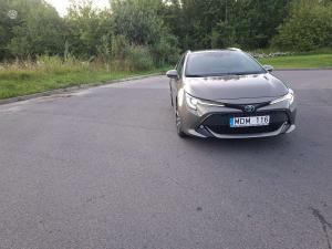 Green Toyota Corolla 2022 in Vilnius, with an engine capacity of 1.80 L and mileage of 99 thousand km for 18200 €, photo 10 on AUTOMOTO.COM.LV