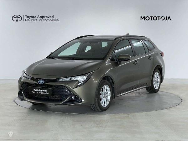 Green Toyota Corolla 2023 in Vilnius, with an engine capacity of 1.80 L and mileage of 86 thousand km for 22900 €, photo 1 on AUTOMOTO.COM.LV