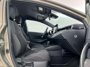 Zaļš Toyota Corolla 2023 Viļņa, ar dzinēja tilpumu 1.80 L un nobraukumu 86 tūkst. km par 22900 €, foto 7 vietnē AUTOMOTO.COM.LV