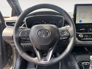 Zaļš Toyota Corolla 2024 Rīga, ar dzinēja tilpumu 2.00 L un nobraukumu 13 tūkst. km par 22500 €, foto 12 vietnē AUTOMOTO.COM.LV