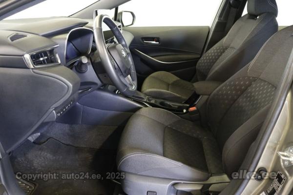 Zaļš Toyota Corolla 2024 Tallina, ar dzinēja tilpumu 1.80 L un nobraukumu 38 tūkst. km par 25000 €, foto 11 vietnē AUTOMOTO.COM.LV