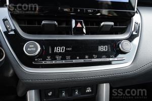 Pelēks Toyota Corolla 2024 Rīga, ar dzinēja tilpumu 1.80 L un nobraukumu 110 tūkst. km par 24950 €, foto 18 vietnē AUTOMOTO.COM.LV