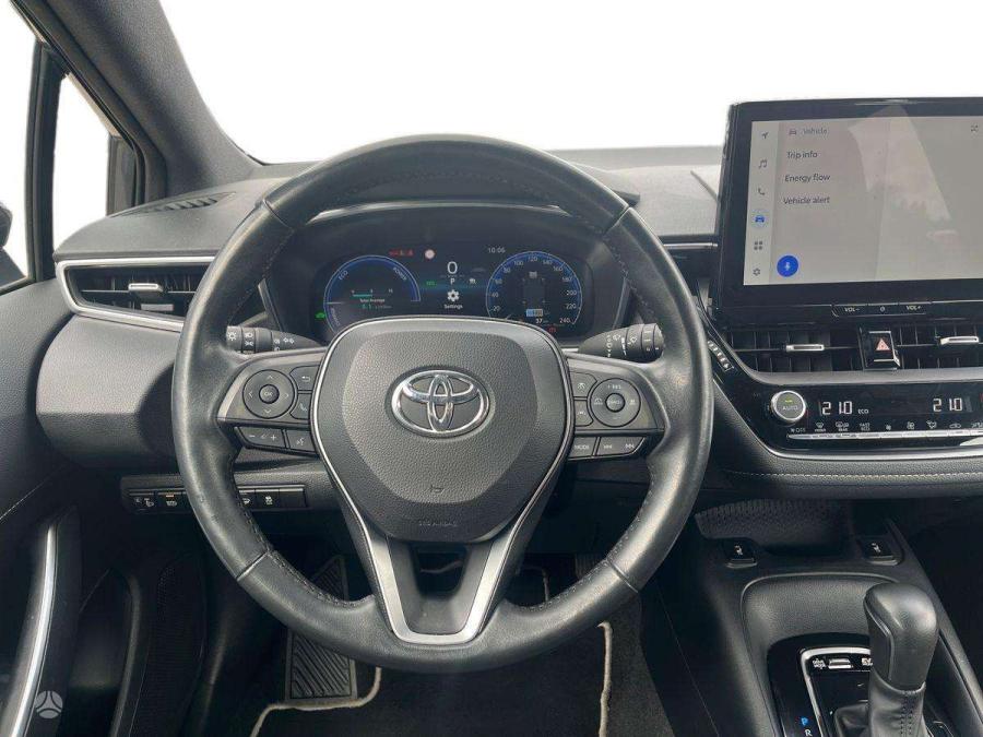 Pelēks Toyota Corolla 2024 Klaipėda, ar dzinēja tilpumu 1.80 L un nobraukumu 59 tūkst. km par 24000 €, foto 10 vietnē AUTOMOTO.COM.LV