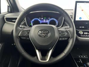Pelēks Toyota Corolla 2025 Viļņa, ar dzinēja tilpumu 1.80 L un nobraukumu 15 tūkst. km par 33900 €, foto 13 vietnē AUTOMOTO.COM.LV