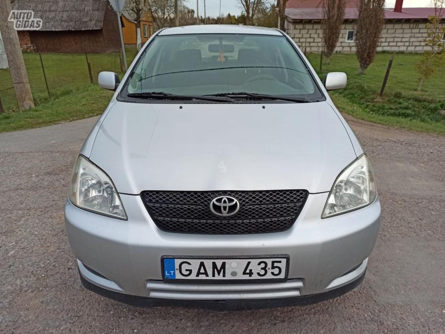Grey Toyota Corolla 2002 in Vilnius, with an engine capacity of 1.40 L and mileage of 220 thousand km for 1000 €, photo 6 on AUTOMOTO.COM.LV