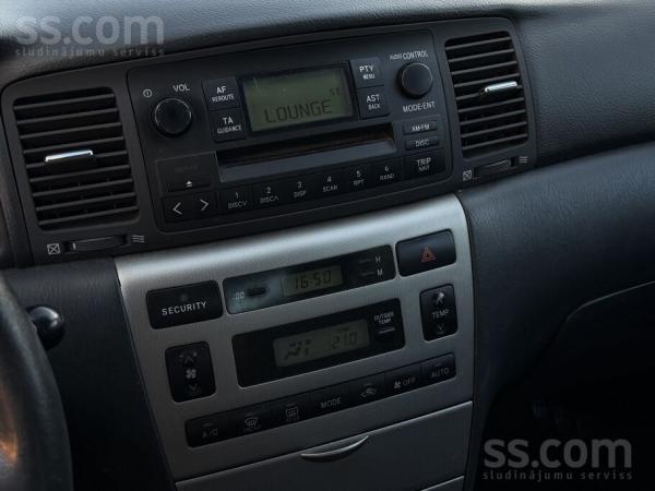 Grey Toyota Corolla 2002 in Riga, with an engine capacity of 2.00 L and mileage of 294 thousand km for 1500 €, photo 6 on AUTOMOTO.COM.LV