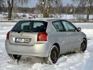 Pelēks Toyota Corolla 2003 Viļņa, ar dzinēja tilpumu 1.40 L un nobraukumu 190 tūkst. km par 499 €, foto 6 vietnē AUTOMOTO.COM.LV