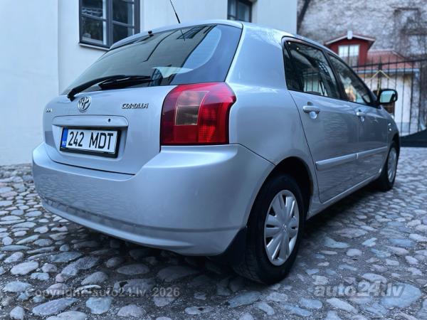 Pelēks Toyota Corolla 2003 Tallina, ar dzinēja tilpumu 1.40 L un nobraukumu 200 tūkst. km par 1999 €, foto 3 vietnē AUTOMOTO.COM.LV