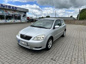 Pelēks Toyota Corolla 2003 Šauļi, ar dzinēja tilpumu 1.40 L un nobraukumu 191 tūkst. km par 1200 €, foto  vietnē AUTOMOTO.COM.LV