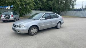 Pelēks Toyota Corolla 2003 Marijampole, ar dzinēja tilpumu 2.00 L un nobraukumu 200 tūkst. km par 1100 €, foto  vietnē AUTOMOTO.COM.LV