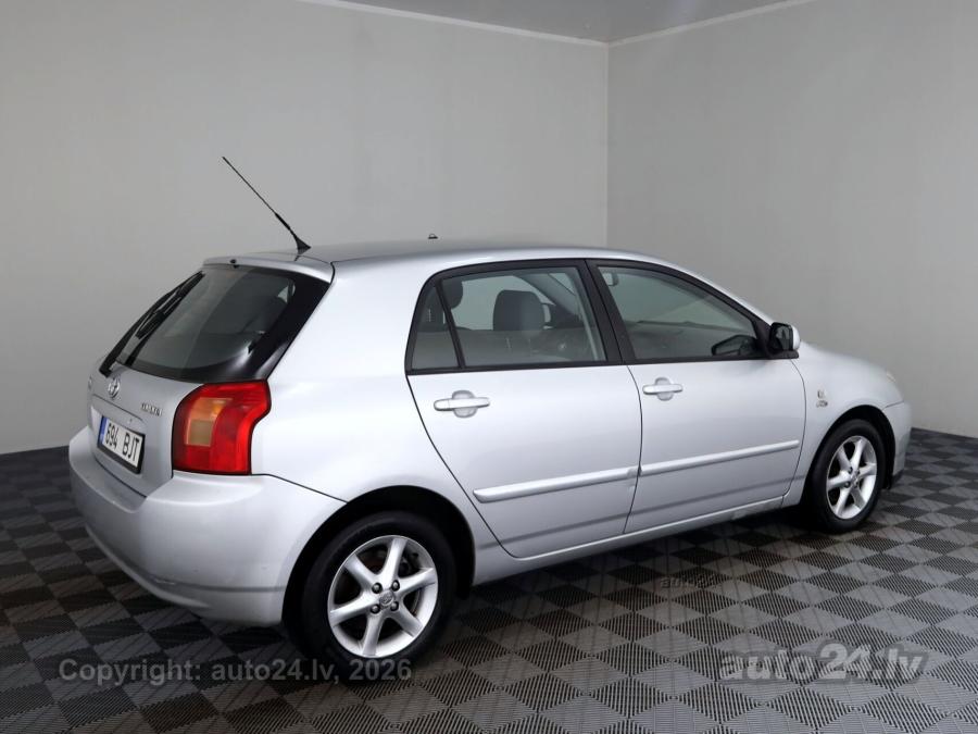 Серый Тойота Королла 2003 в Таллин, объемом двигателя 2.00 л и пробегом 306 тыс. км за 599 €, фото 4 на AUTOMOTO.COM.LV