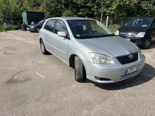Pelēks Toyota Corolla 2003 Šauļi, ar dzinēja tilpumu 2.00 L un nobraukumu 0 tūkst. km par 829 €, foto 5 vietnē AUTOMOTO.COM.LV