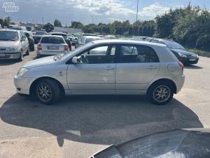 Grey Toyota Corolla 2003 in Siauliai, with an engine capacity of 2.00 L and mileage of 0 thousand km for 939 €, photo 10 on AUTOMOTO.COM.LV