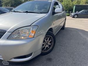 Pelēks Toyota Corolla 2003 Šauļi, ar dzinēja tilpumu 2.00 L un nobraukumu 0 tūkst. km par 939 €, foto 11 vietnē AUTOMOTO.COM.LV