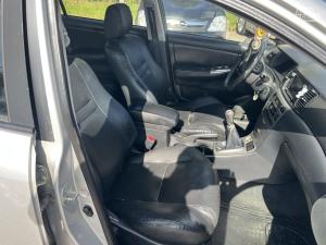 Pelēks Toyota Corolla 2003 Šauļi, ar dzinēja tilpumu 2.00 L un nobraukumu 0 tūkst. km par 939 €, foto 20 vietnē AUTOMOTO.COM.LV