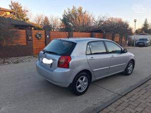 Pelēks Toyota Corolla 2004 Marijampole, ar dzinēja tilpumu 1.60 L un nobraukumu 200 tūkst. km par 2899 €, foto 4 vietnē AUTOMOTO.COM.LV