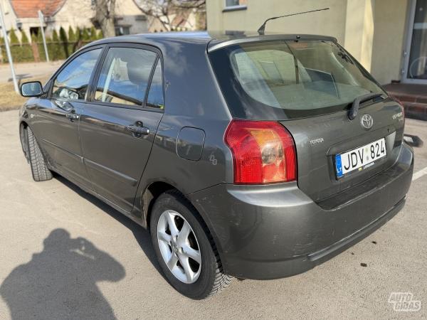 Pelēks Toyota Corolla 2004 Kauņa, ar dzinēja tilpumu 2.00 L un nobraukumu 256 tūkst. km par 1480 €, foto 9 vietnē AUTOMOTO.COM.LV