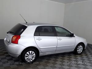 Grey Toyota Corolla 2004 in Tallinn, with an engine capacity of 1.40 L and mileage of 189 thousand km for 999 €, photo 4 on AUTOMOTO.COM.LV