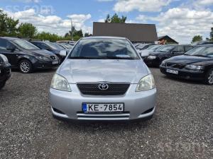 Pelēks Toyota Corolla 2004 Daugavpils, ar dzinēja tilpumu 2.00 L un nobraukumu 0 tūkst. km par 2050 €, foto 3 vietnē AUTOMOTO.COM.LV